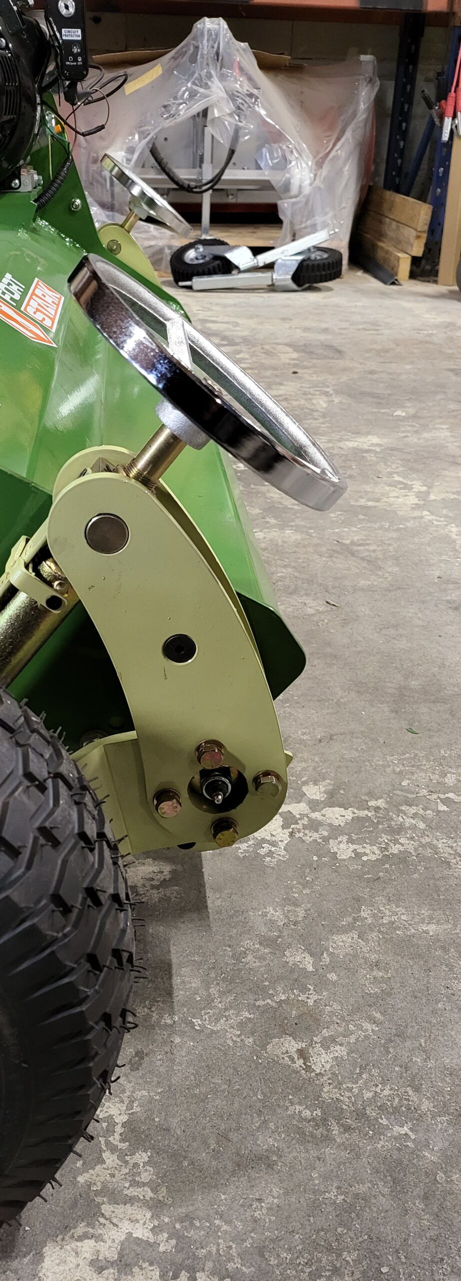 BROYEUR D'HERBE STARK QUAD QR120 PROFI - Com-europ-equipement